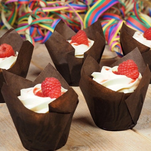 Chocolate raspberry bomb - deleukstetaartenshop.com